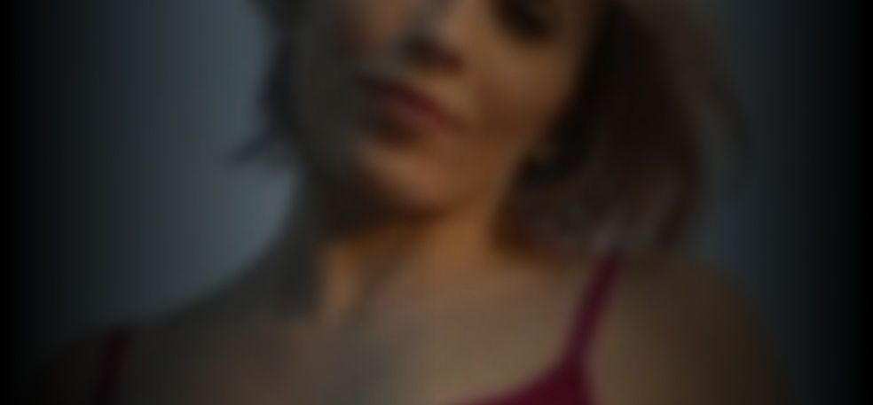 See The Hottest Ellie Barone Sexy Scenes For Free Mr Skin